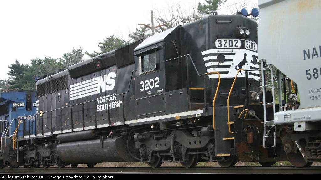 SD40-2 3202